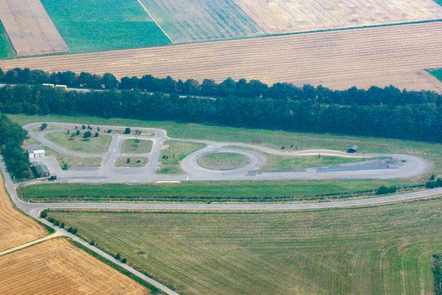 Bahn frei - HERZOG Kultur- & Stadtmagazin